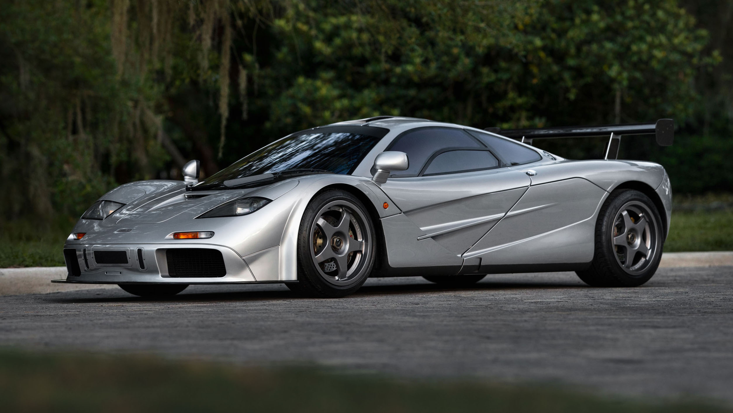 Η McLaren F1 του '89 κρατά ένα "άσπαστο" ρεκόρ ταχύτητας μέχρι σήμερα (Εικόνες) | Pentapostagma